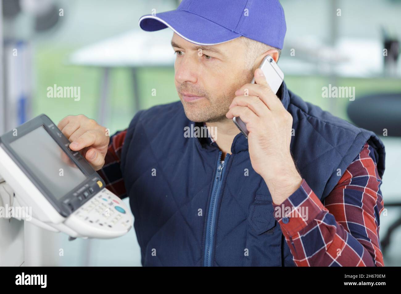 Making a telephone call hi-res stock photography and images - Alamy