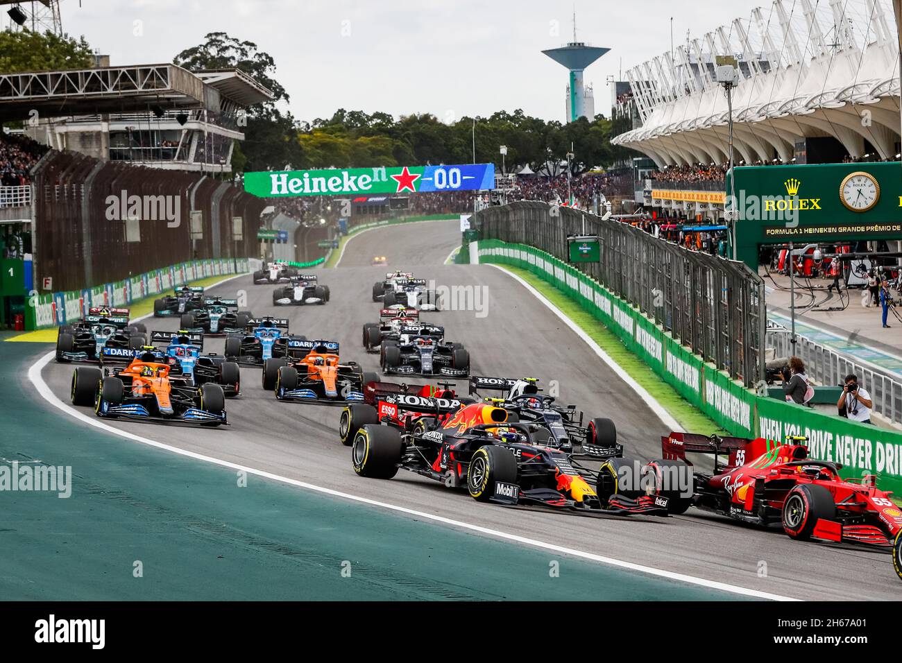 start of the race, depart, 11 PEREZ Sergio (mex), Red Bull Racing Honda ...