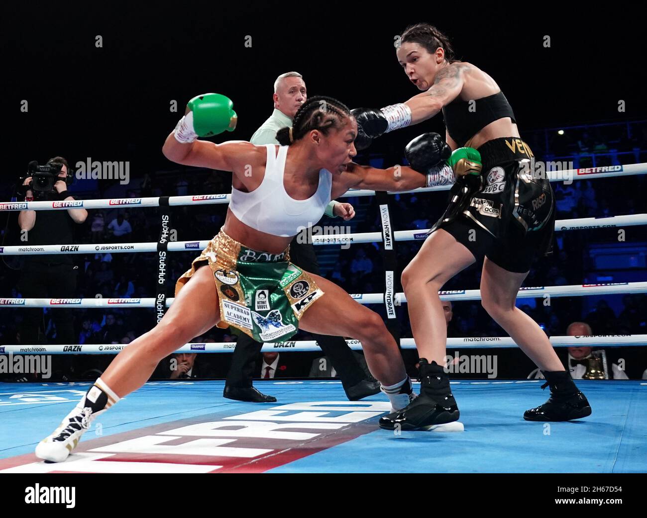 Alycia baumgardner hi-res stock photography and images - Alamy