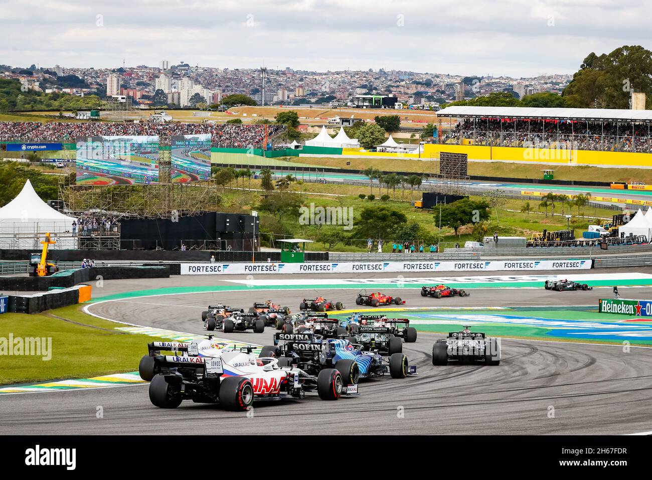 start of the race, depart, 09 MAZEPIN Nikita (rus), Haas F1 Team VF-21 ...