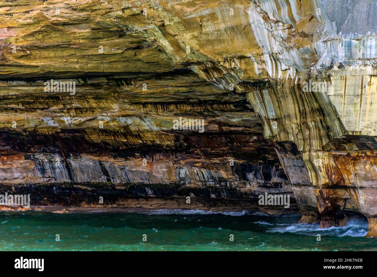 Picture rock boat cruise hi-res stock photography and images - Alamy