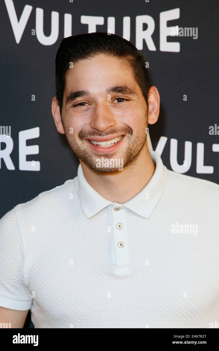 Los Angeles, USA. 13th Nov, 2021. Alan Bersten attends the Vulture ...