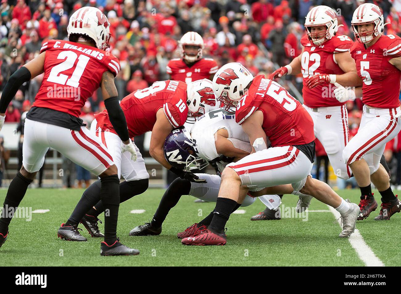 November 13, 2021: Wisconsin Badgers safety Collin Wilder #18 and ...