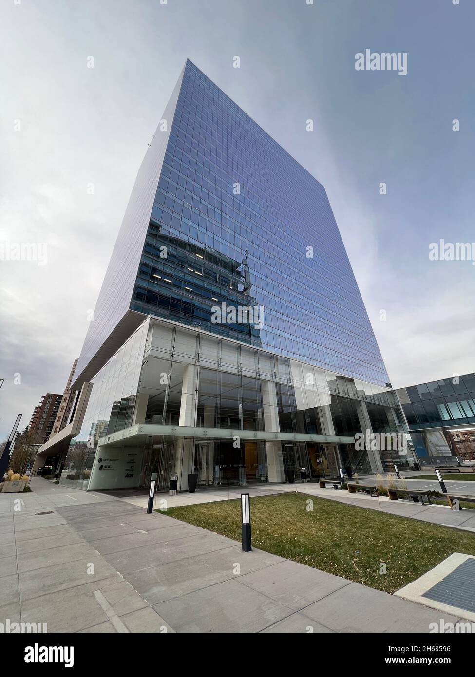 Long run exploration and peyto hi-res stock photography and images - Alamy