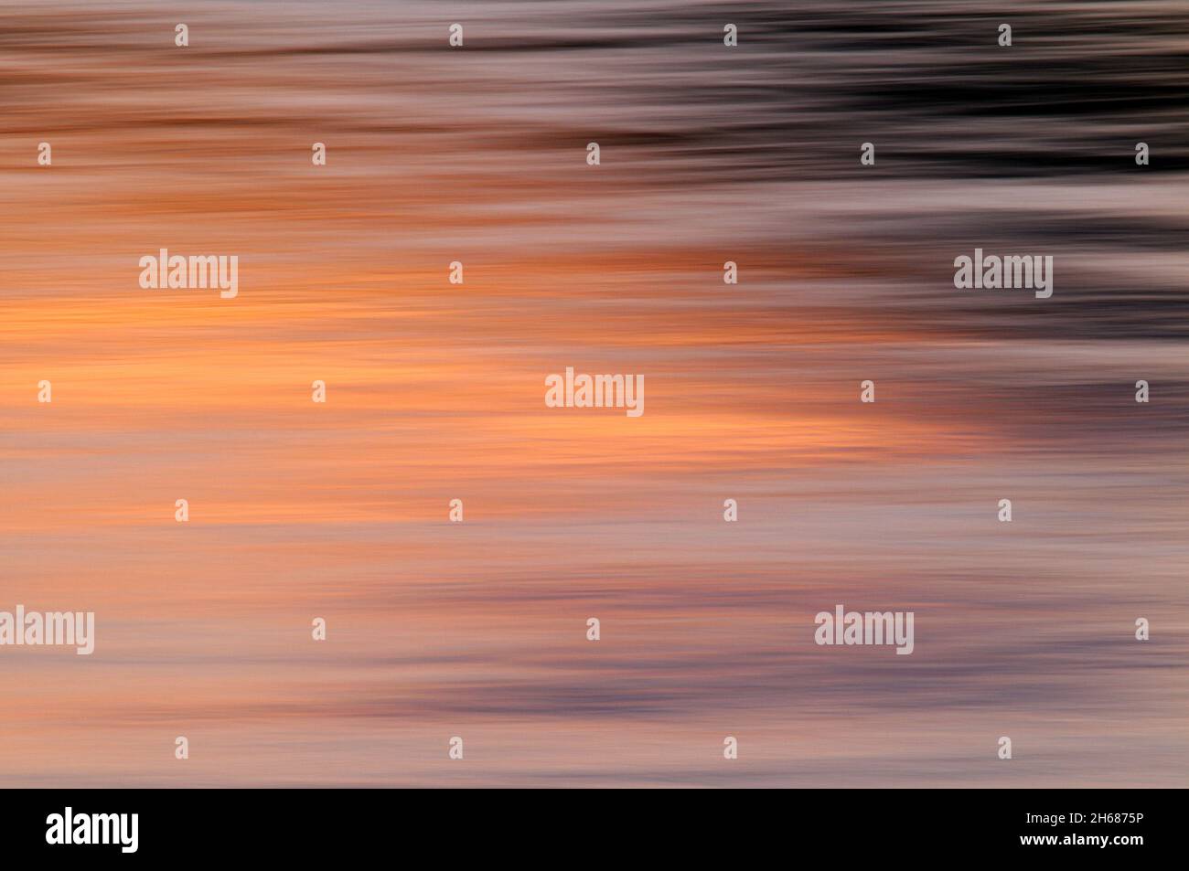 Flowing reflections water hi-res stock photography and images - Alamy