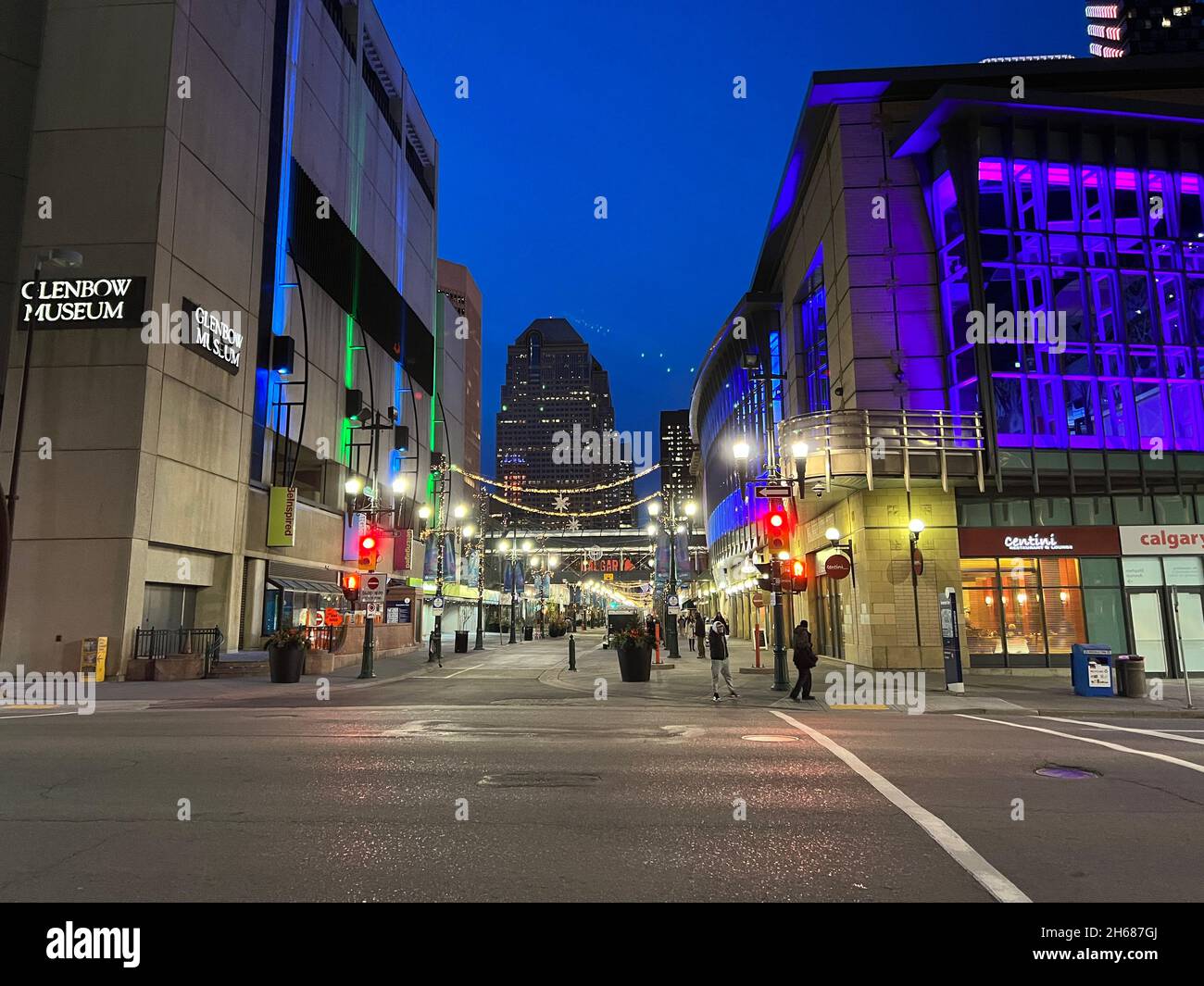 Calgary skyline in alberta night hi-res stock photography and images ...
