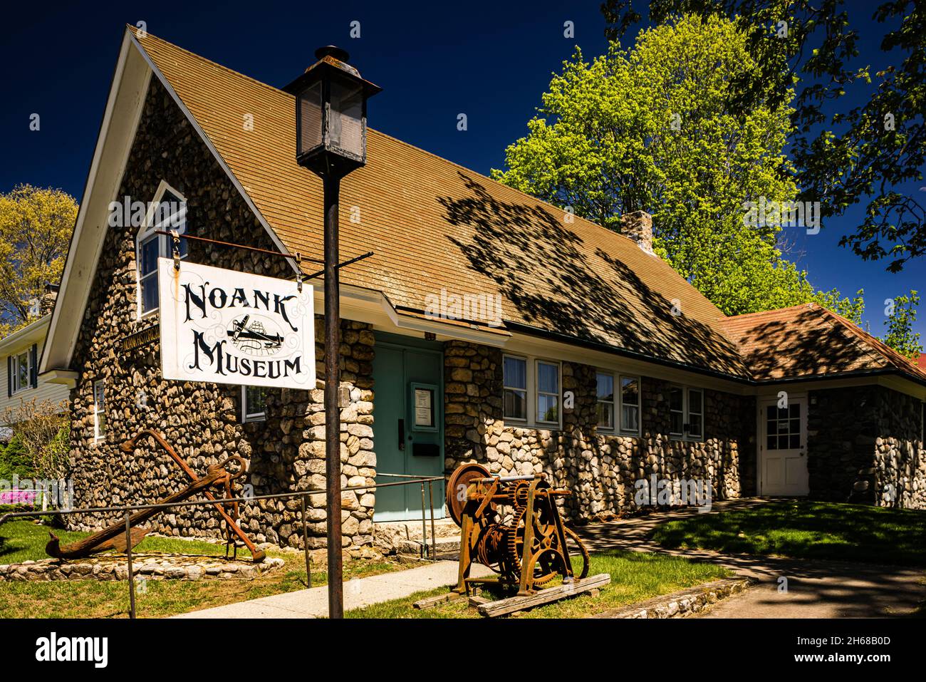 Noank shipyard hi-res stock photography and images - Alamy
