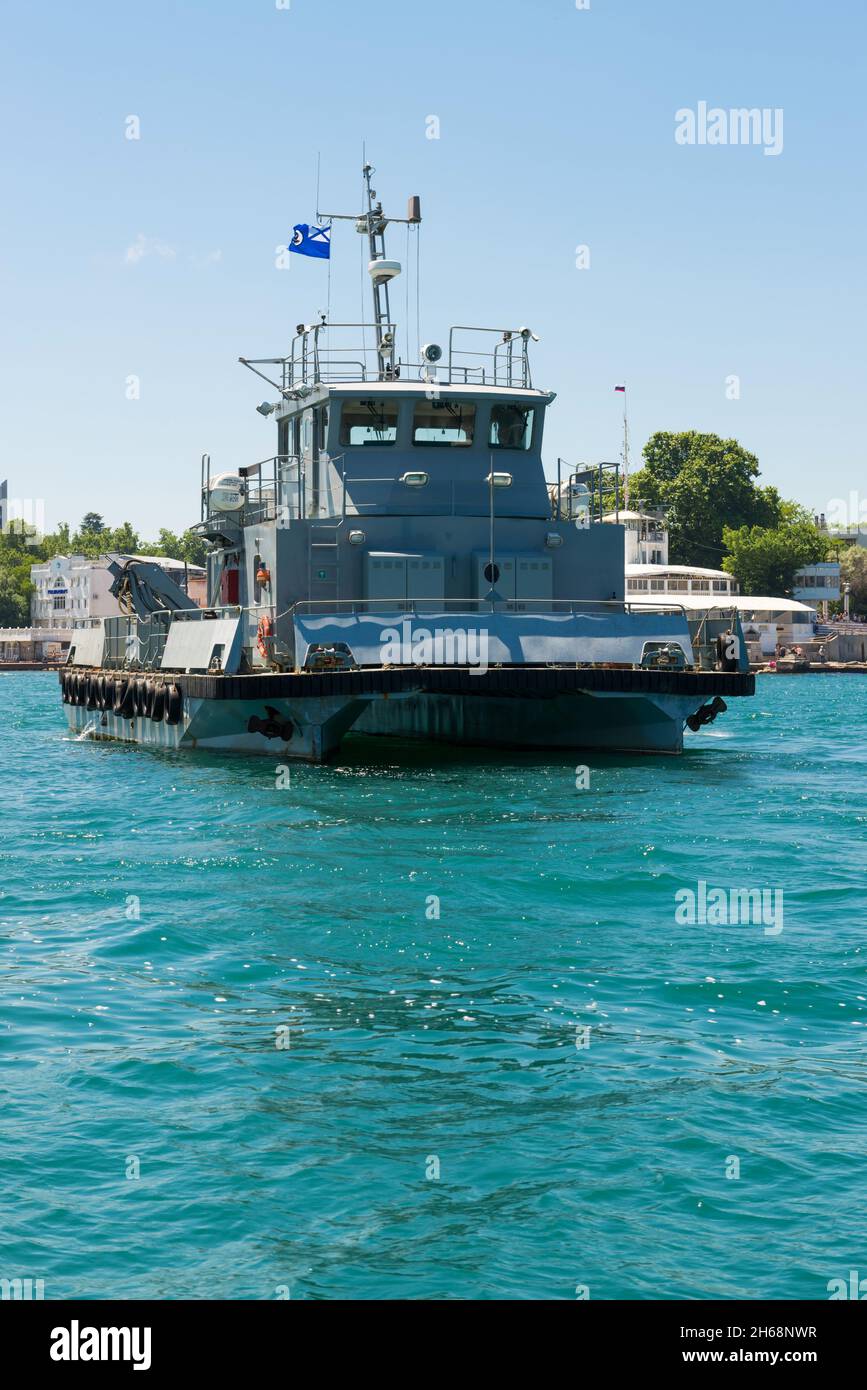The rescue ship of The Black Sea Fleet of the Russian Navy Stock Photo ...