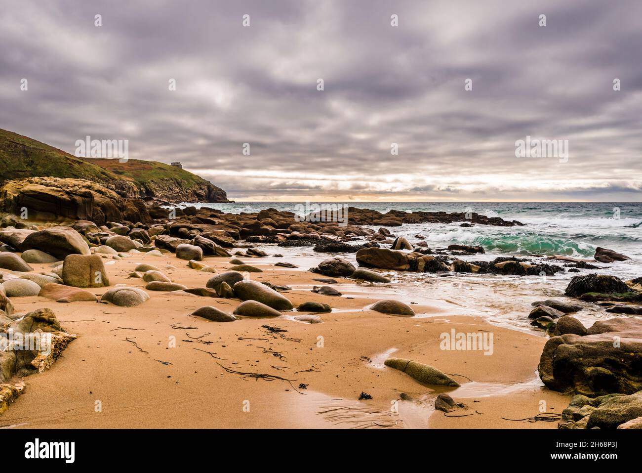 Praa sands beach house hi-res stock photography and images - Alamy
