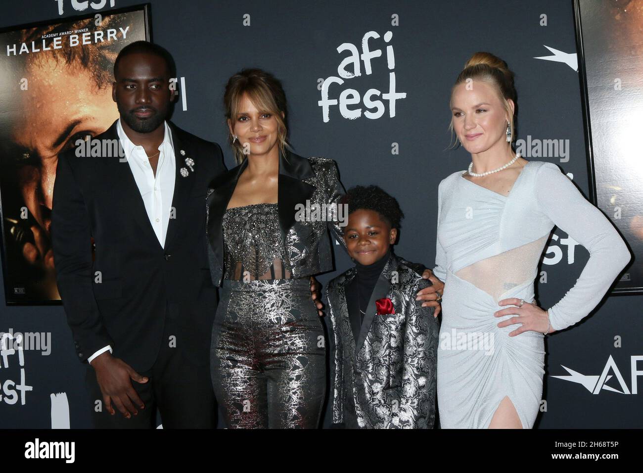 LOS ANGELES - NOV 13: Shamier Anderson, Halle Berry, Danny Boyd Jr ...