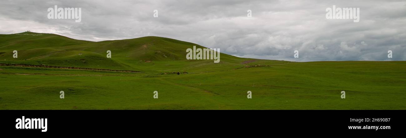 G318 Highway, Tibet, China Stock Photo - Alamy