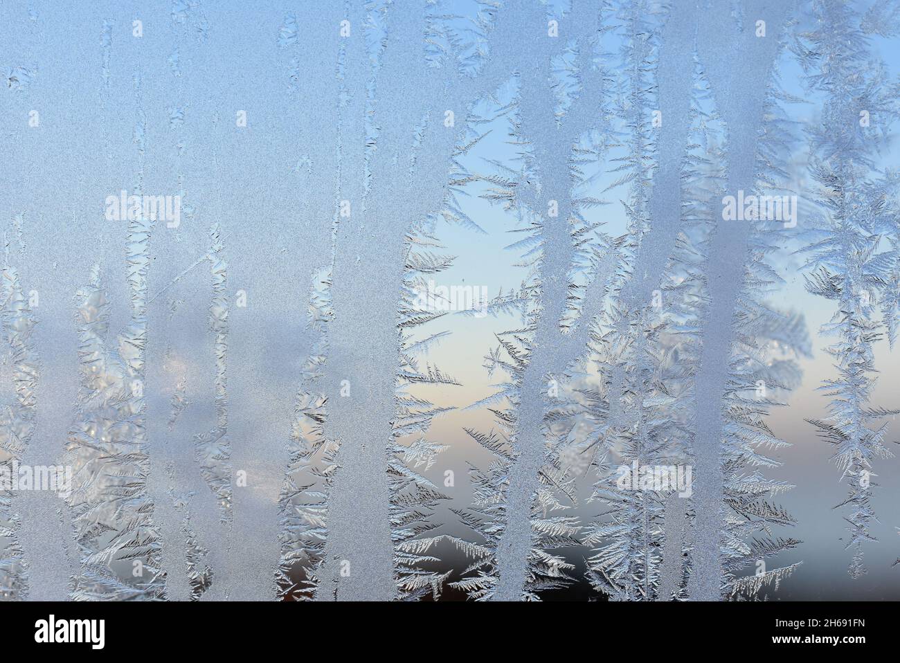 Frosted window christmas hi-res stock photography and images - Alamy