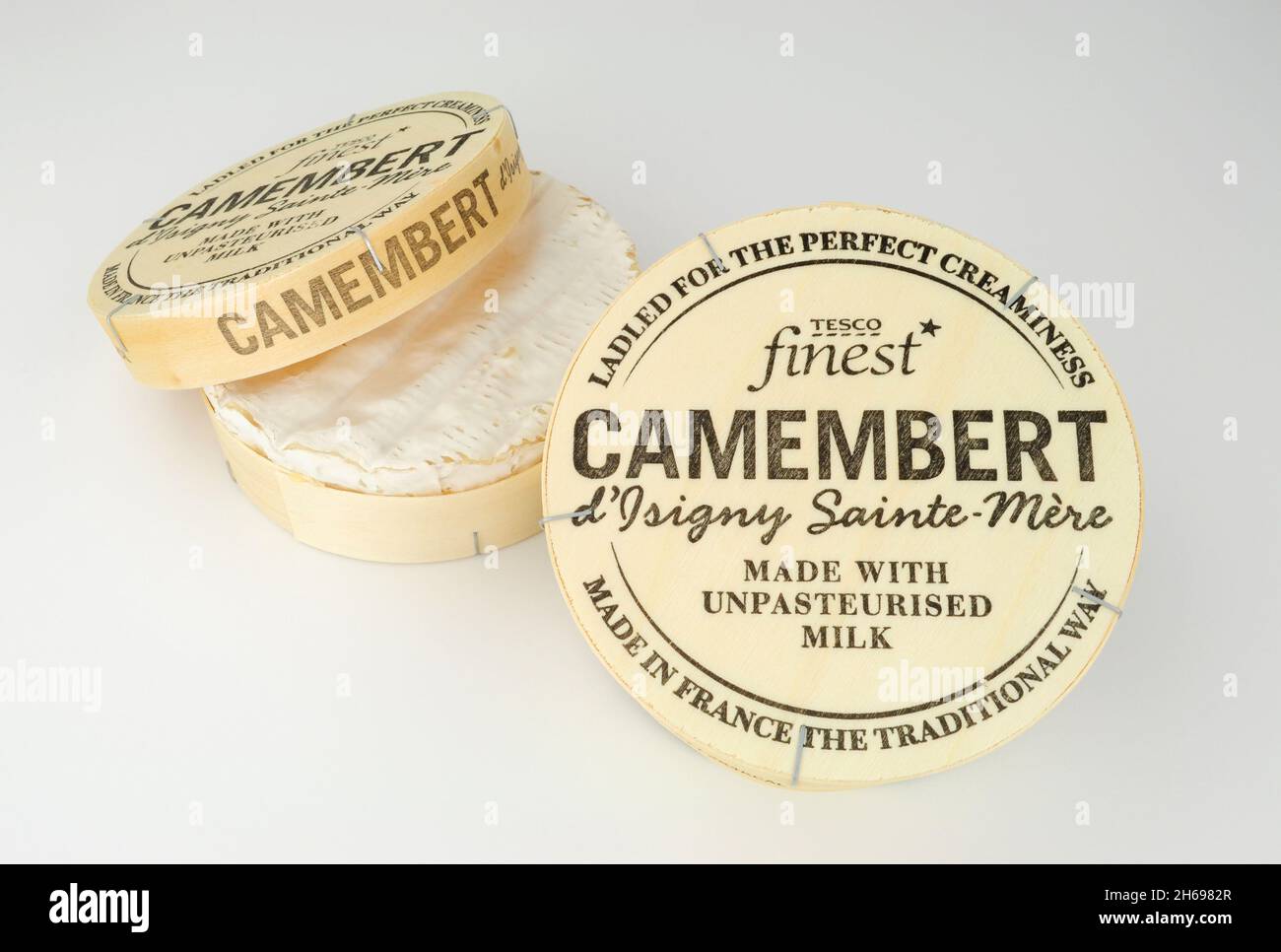 French camembert packaging hi-res stock photography and images - Alamy