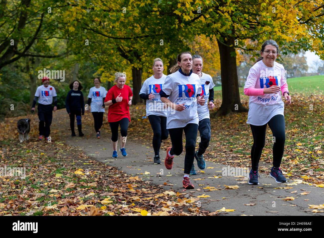 Northampton, UK. 14th November 2021. Get Fit Today Poppy run in ...