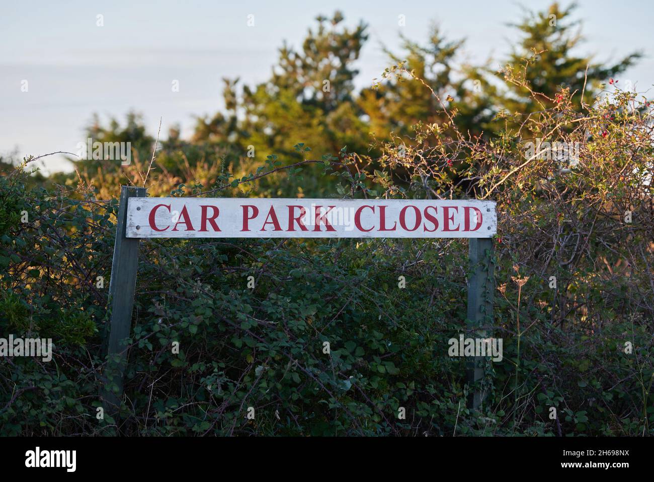 Car park closed sign Stock Photo - Alamy