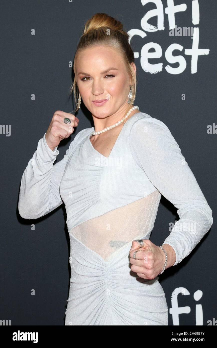 November 13, 2021, Los Angeles, CA, USA: LOS ANGELES - NOV 13: Valentina Shevchenko at the AFI ...
