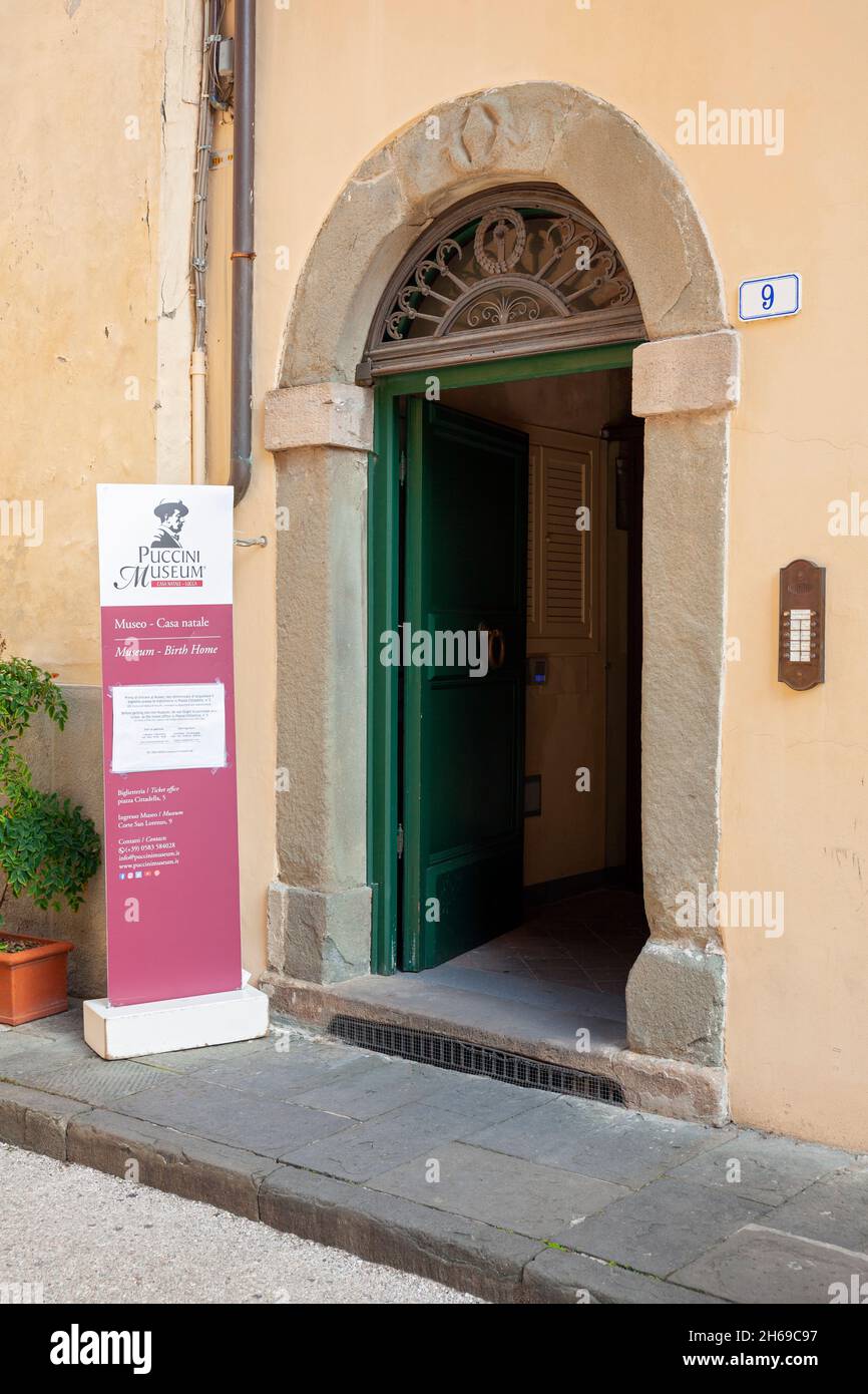 Puccinis birth home hi-res stock photography and images - Alamy