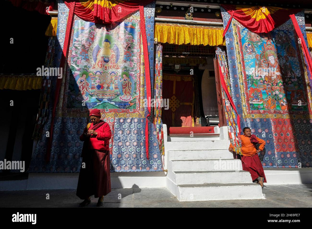 Marpha, Nepal - November 2021: Buddhist monks visiting the Marpha ...