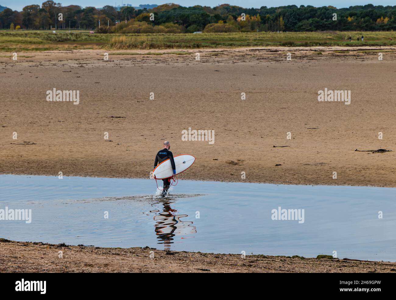 Belhaven bay surf hi-res stock photography and images - Alamy