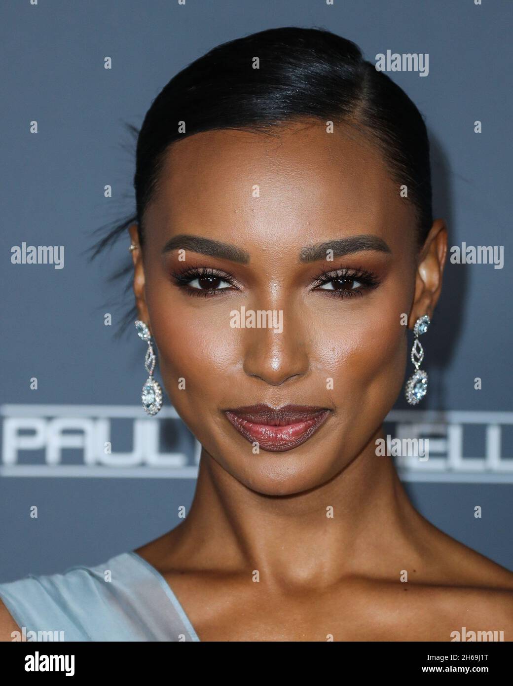 WEST HOLLYWOOD, LOS ANGELES, CALIFORNIA, USA - NOVEMBER 13: Model ...