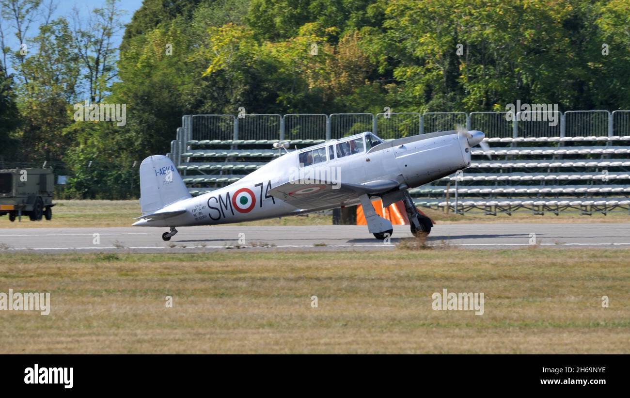 Fiat aircraft hi-res stock photography and images - Alamy
