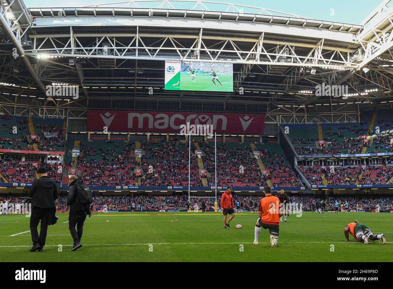 Principality stadium hi-res stock photography and images - Alamy