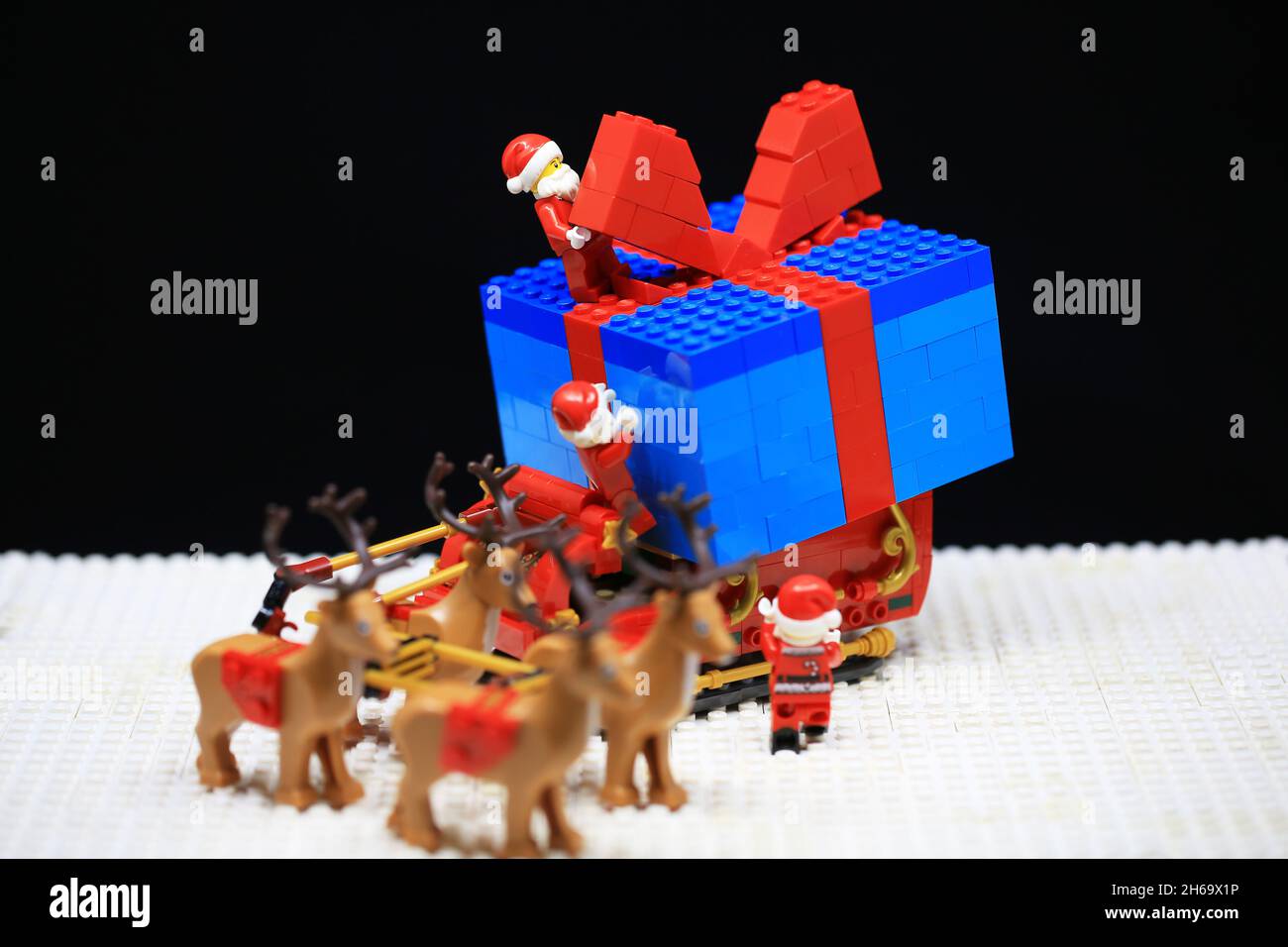 Christmas Santa Claus team is ready for celebrating Stock Photo - Alamy