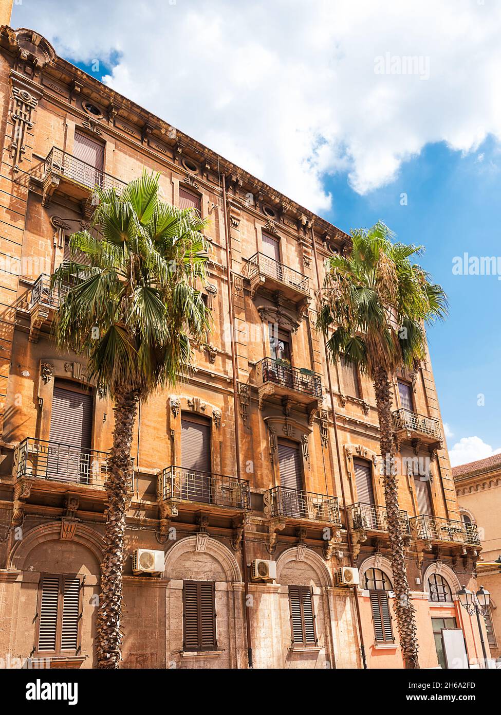 Taranto italy hi-res stock photography and images - Alamy