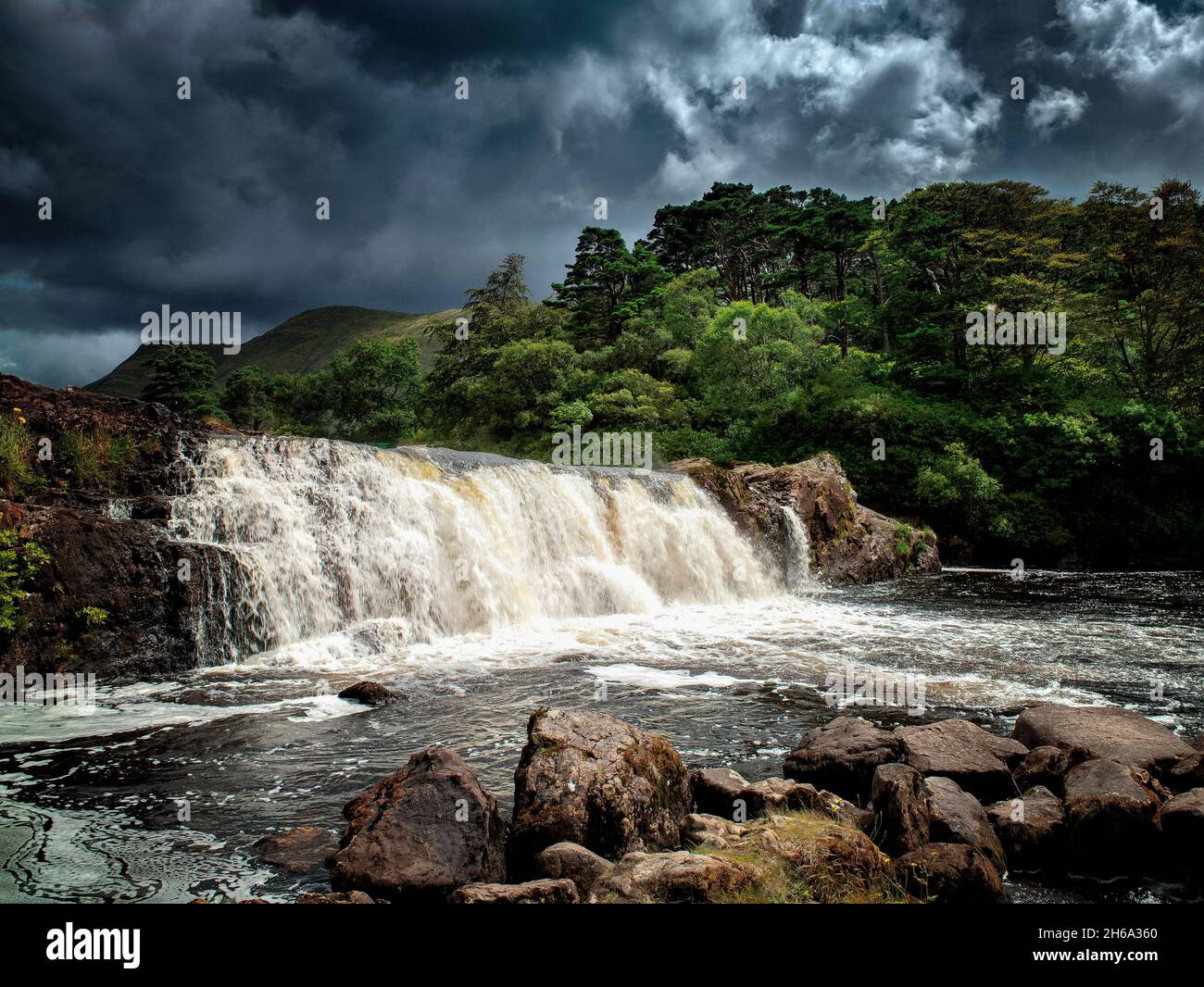 Aasleagh falls mayo ireland hi-res stock photography and images - Alamy