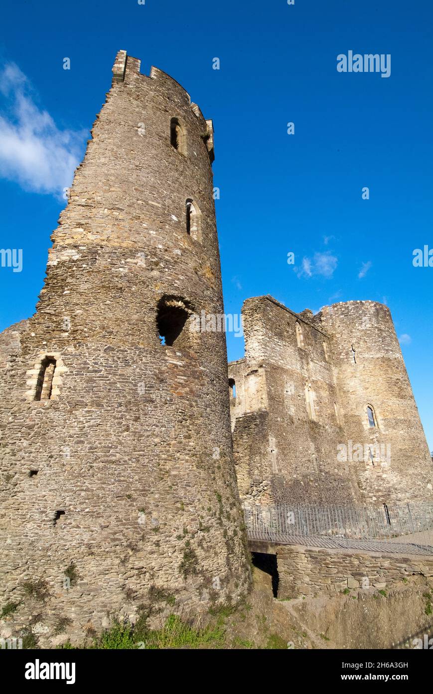 Ferns castle county wexford hi-res stock photography and images - Alamy