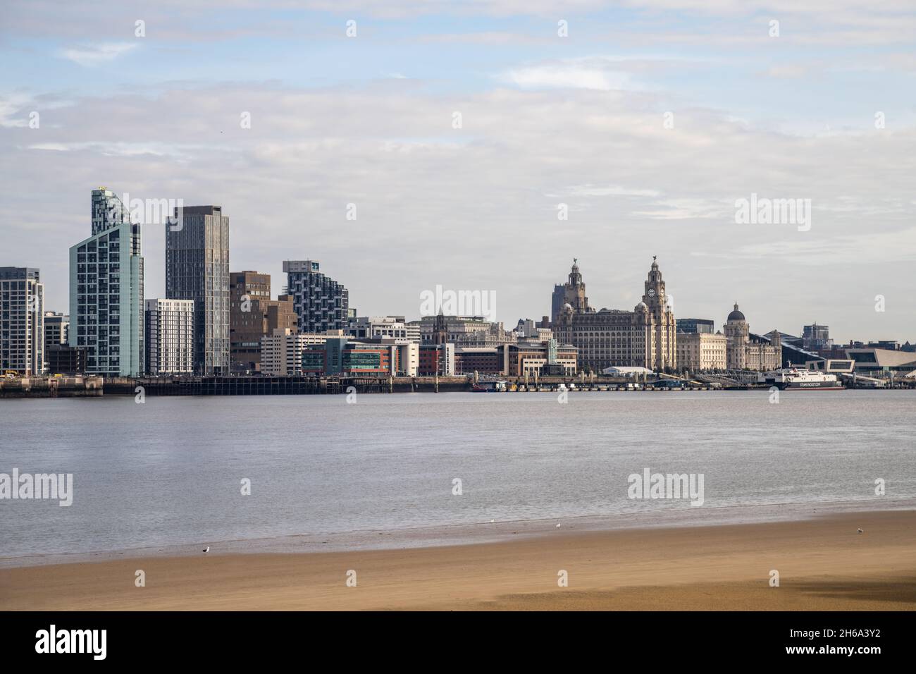 View over skyline liverpool hi-res stock photography and images - Alamy