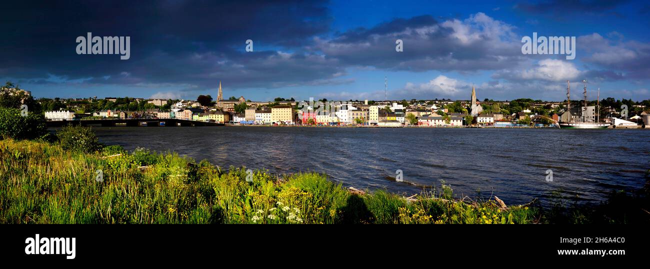 New Ross on River Barrow, Co. Waterford Stock Photo - Alamy