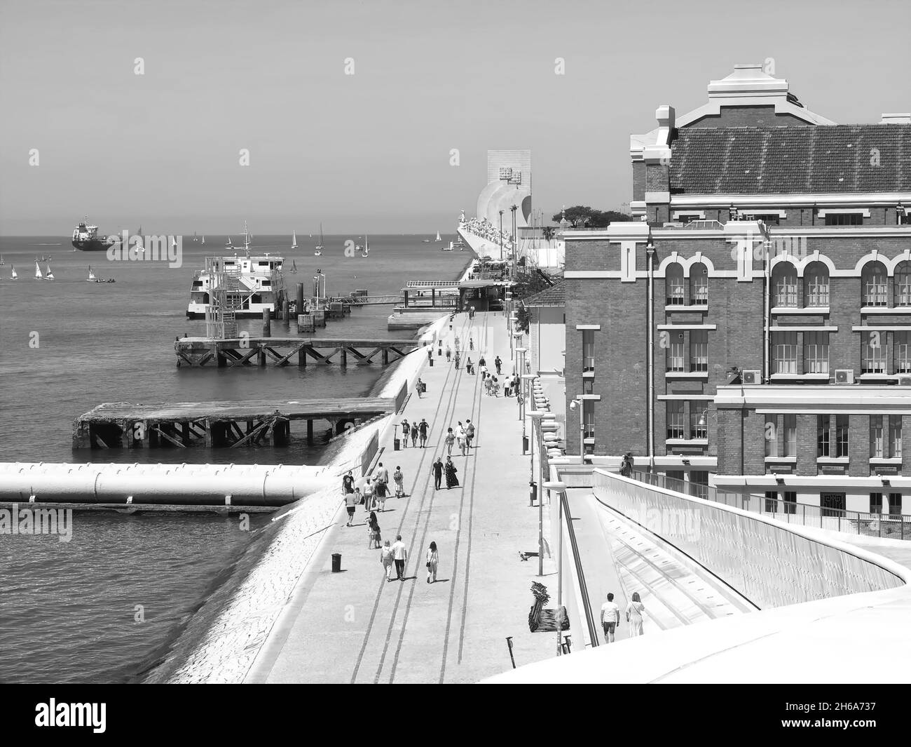 Portugal lisbon tejo maat hi-res stock photography and images - Alamy