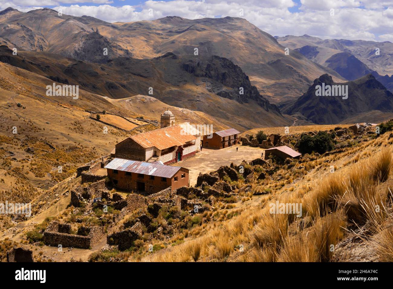 Mining town peru hi-res stock photography and images - Alamy