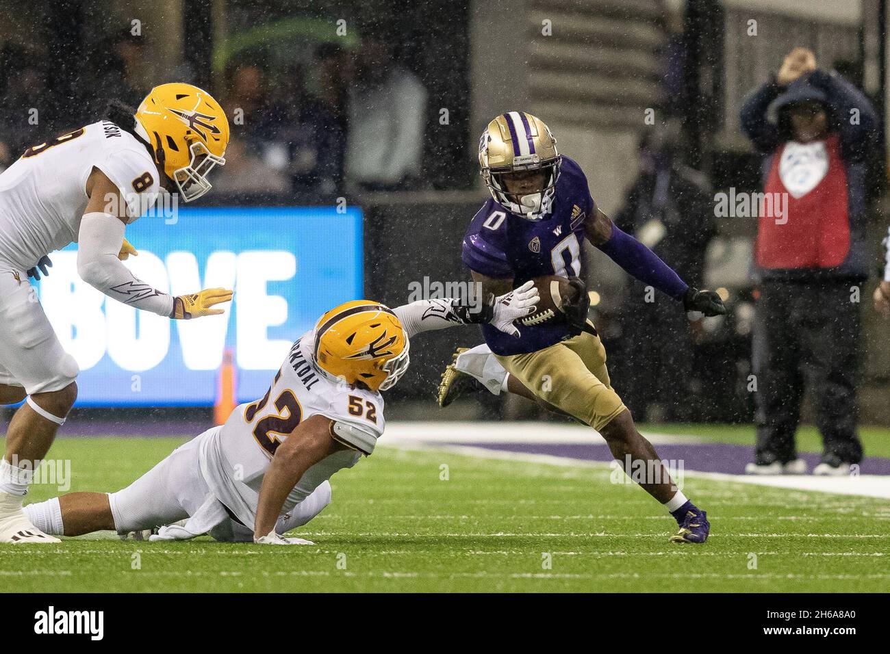 Seattle, United States. 13th Nov, 2021. Washington Huskies wide ...