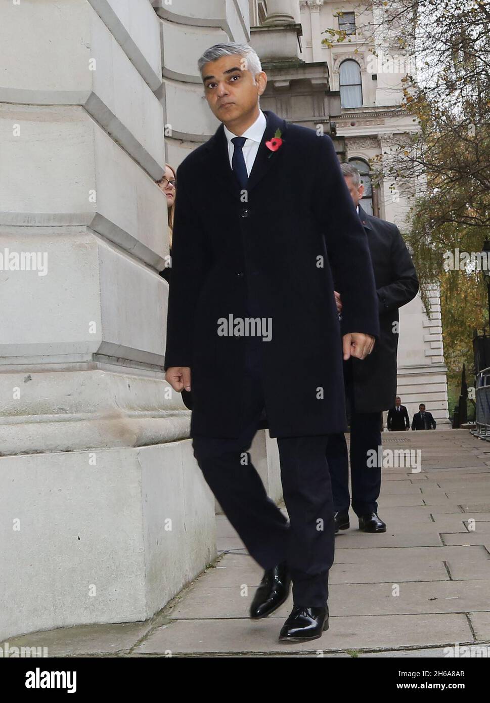 London, England, UK. 14th Nov, 2021. London Mayor SADIQ KHAN arrives in ...