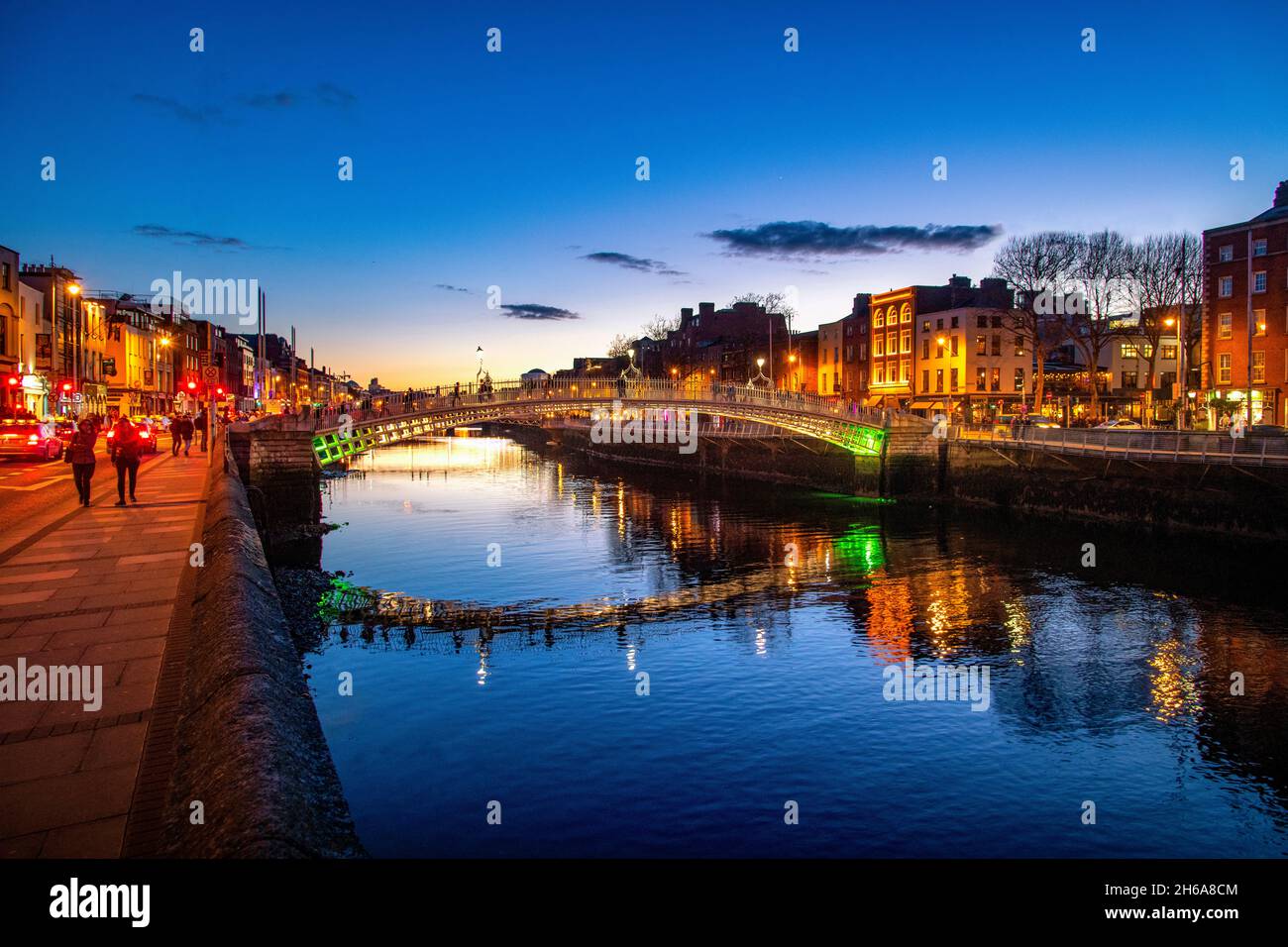 River liffy in dublin hi-res stock photography and images - Alamy