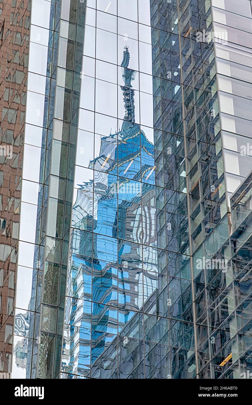 1650 Market Street, aka One Liberty Place, is often called ...