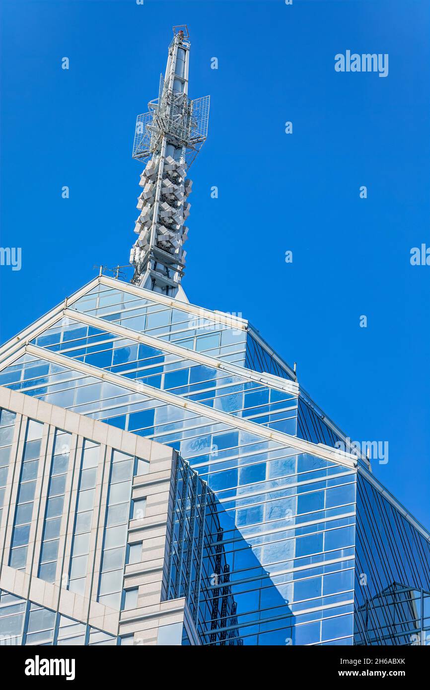 1650 Market Street, aka One Liberty Place, is often called ...
