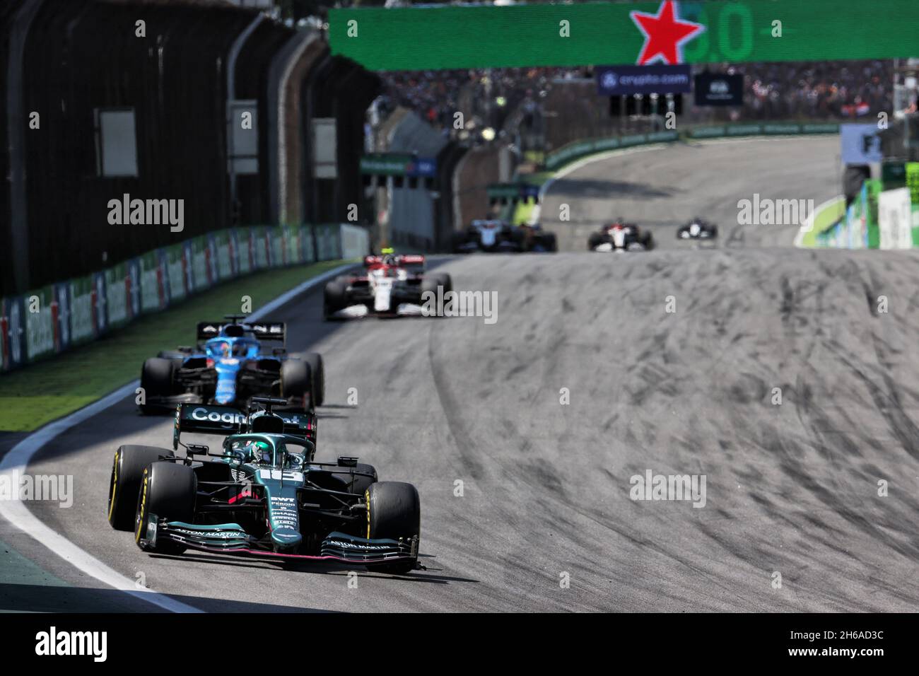 Lance Stroll (CDN) Aston Martin F1 Team AMR21. 14.11.2021. Formula 1 ...