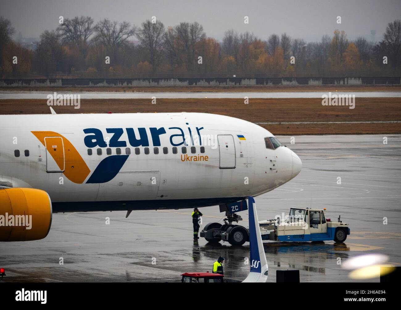 Azur air aircraft hi-res stock photography and images - Alamy