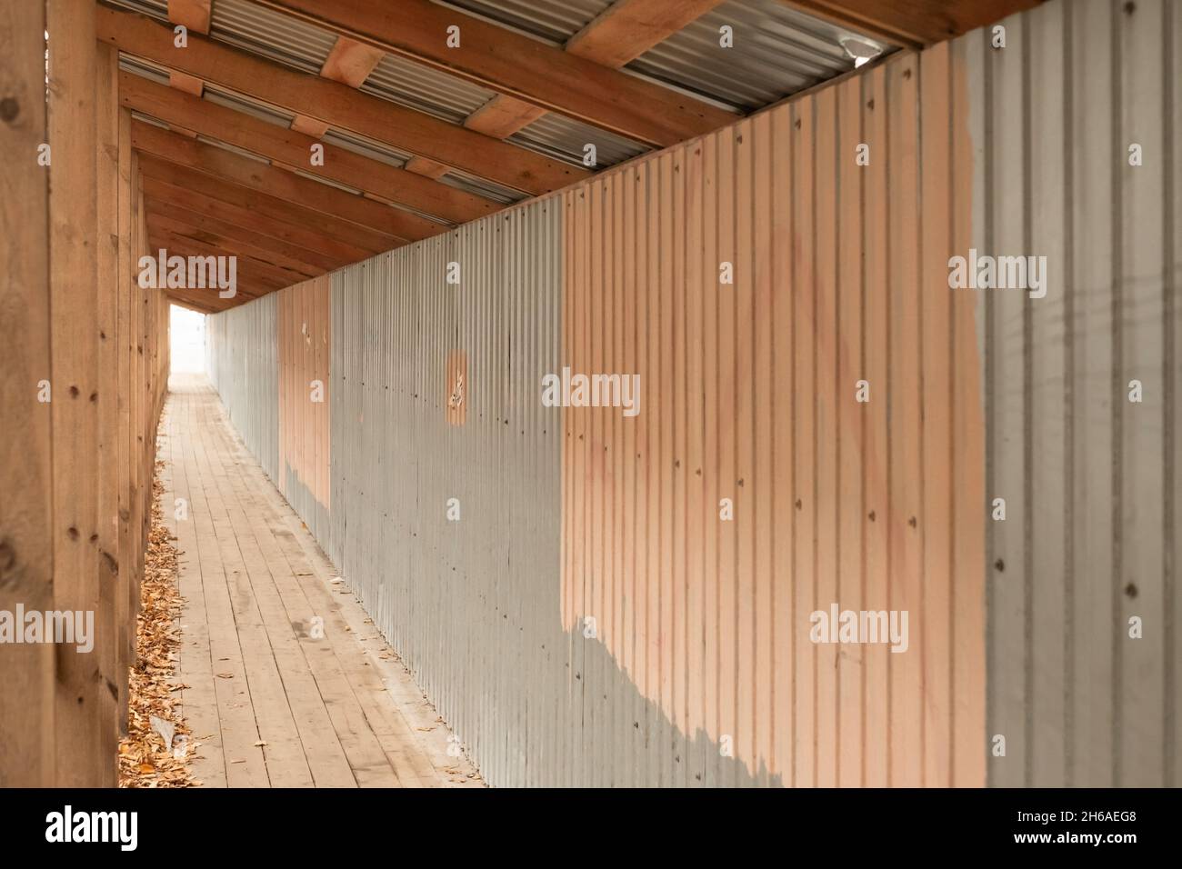Passage through scaffolding becausie of building renovation Stock Photo ...