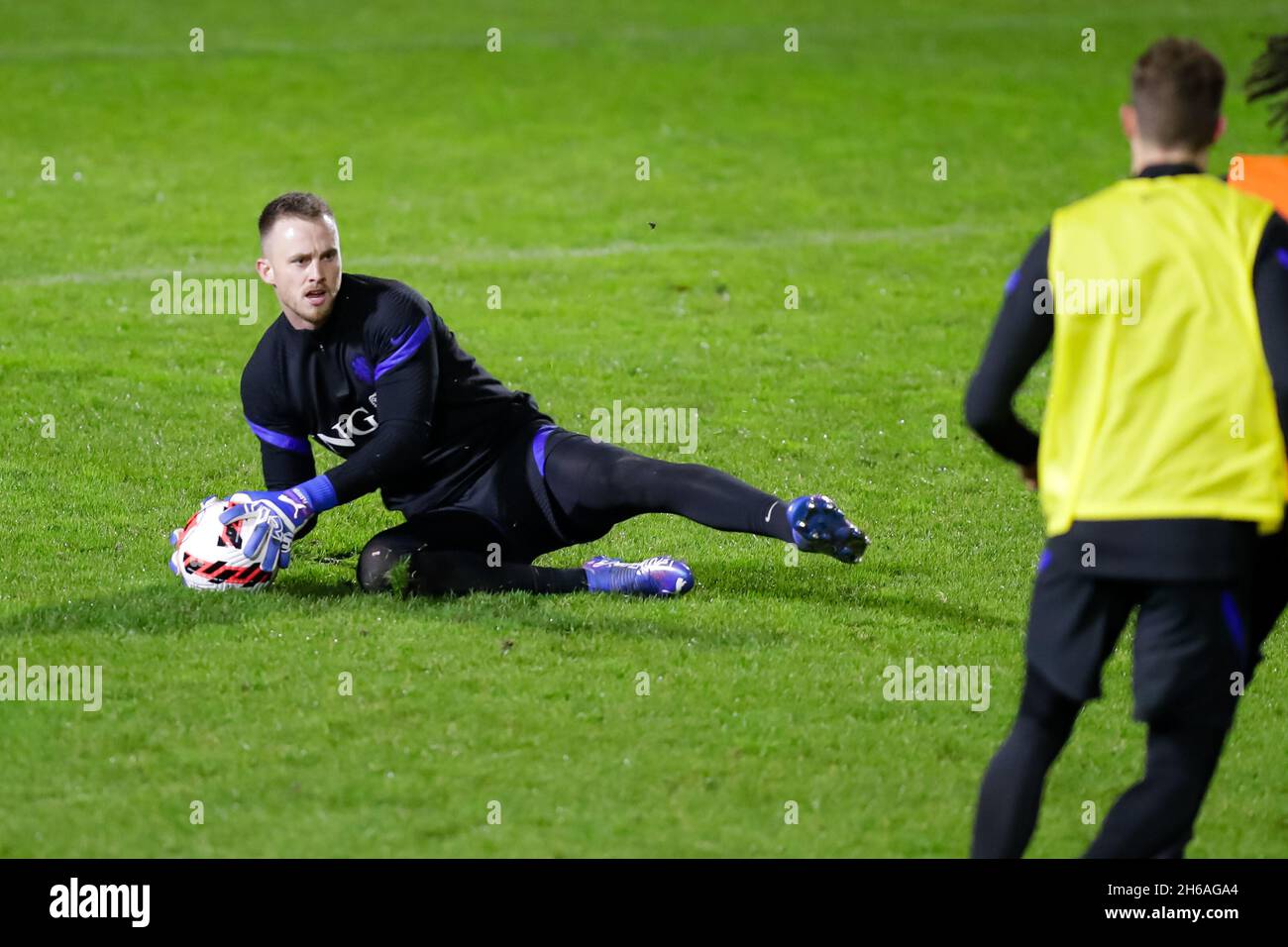 ZEIST, NETHERLANDS - NOVEMBER 14: Mark Flekken of the Netherlands ...