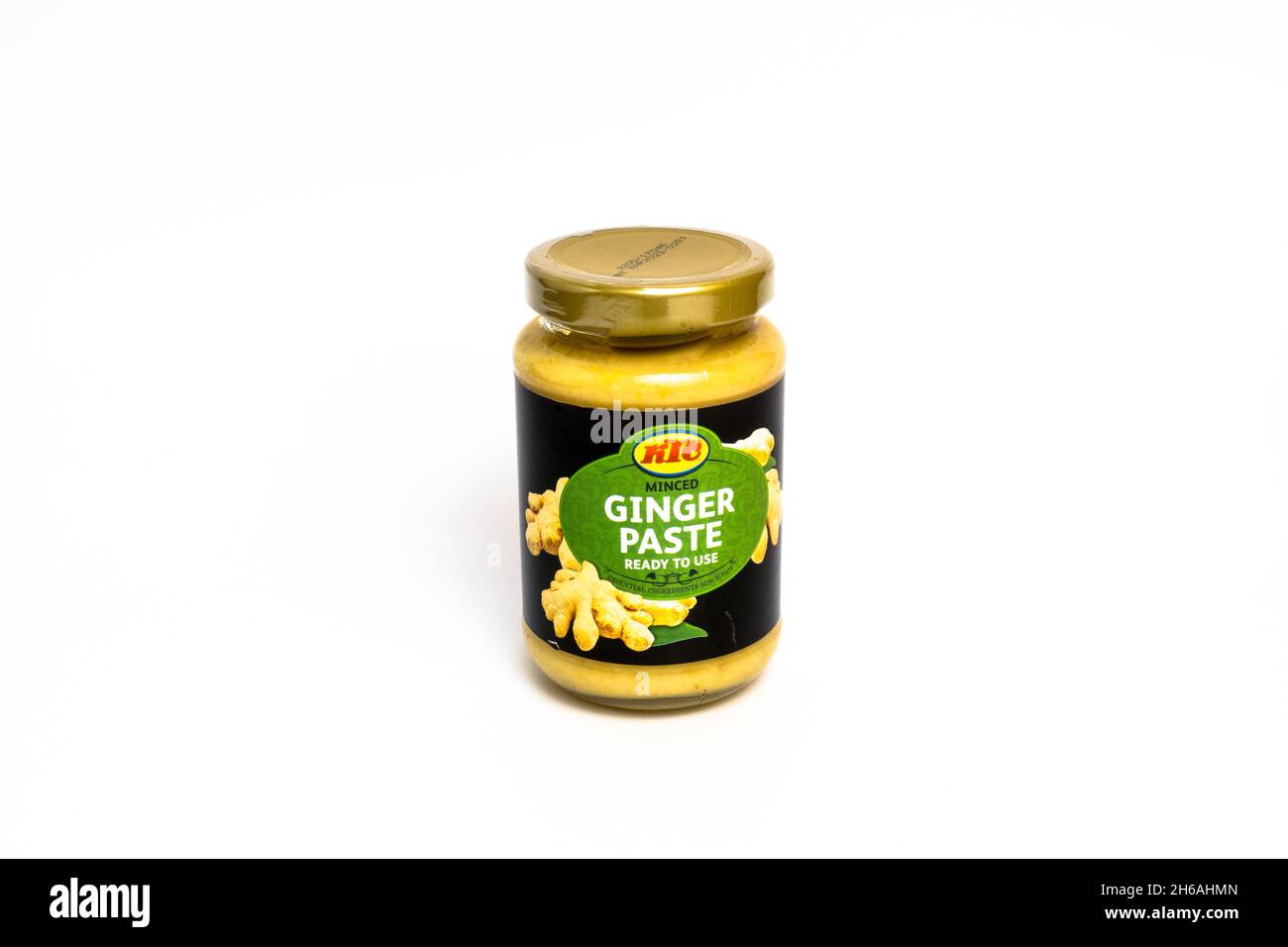 Grounded ginger paste hi-res stock photography and images - Alamy