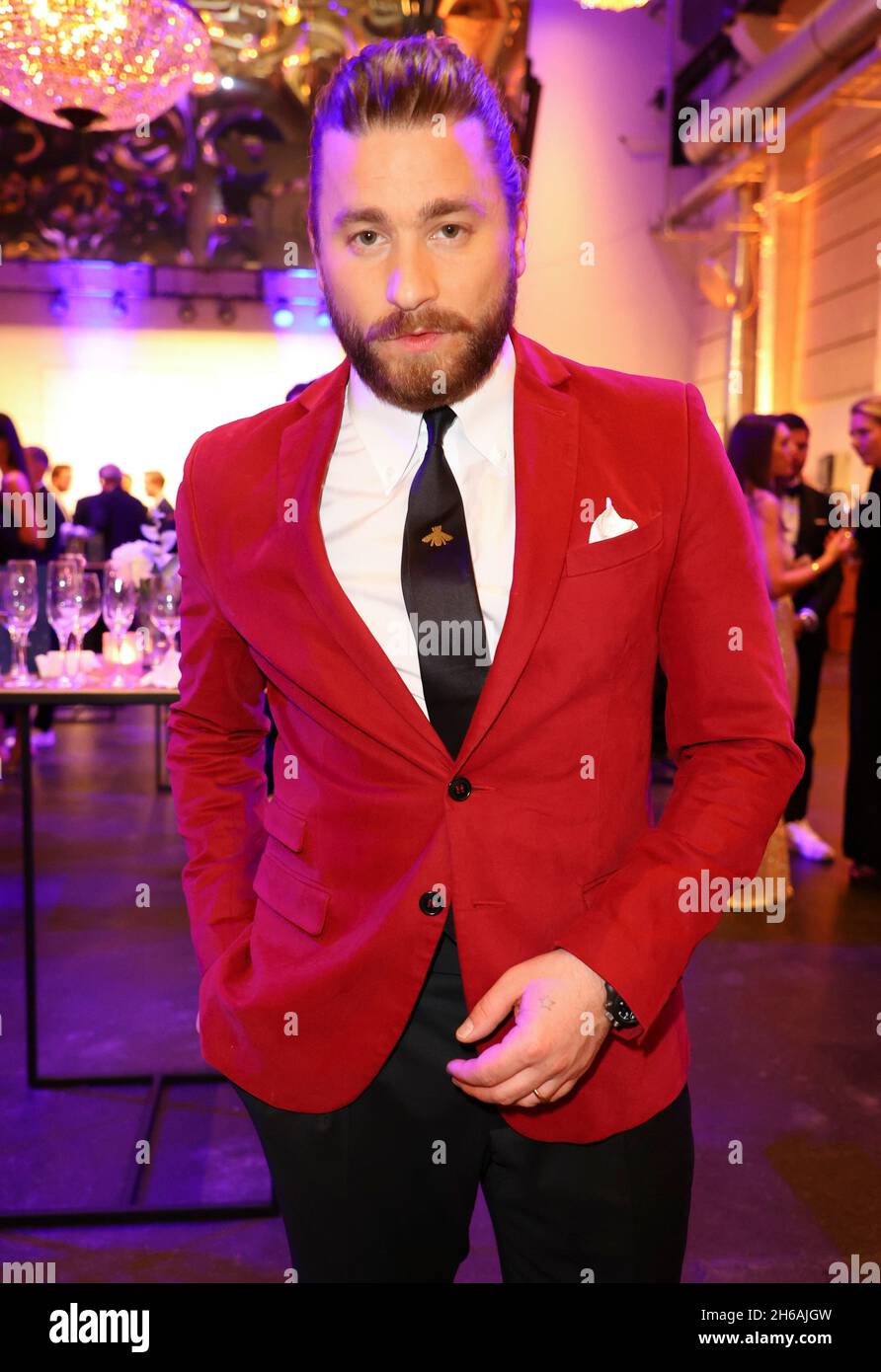 Zurich, Schweiz. 13th Nov, 2021. Zurich, Switzerland - November 13 ...