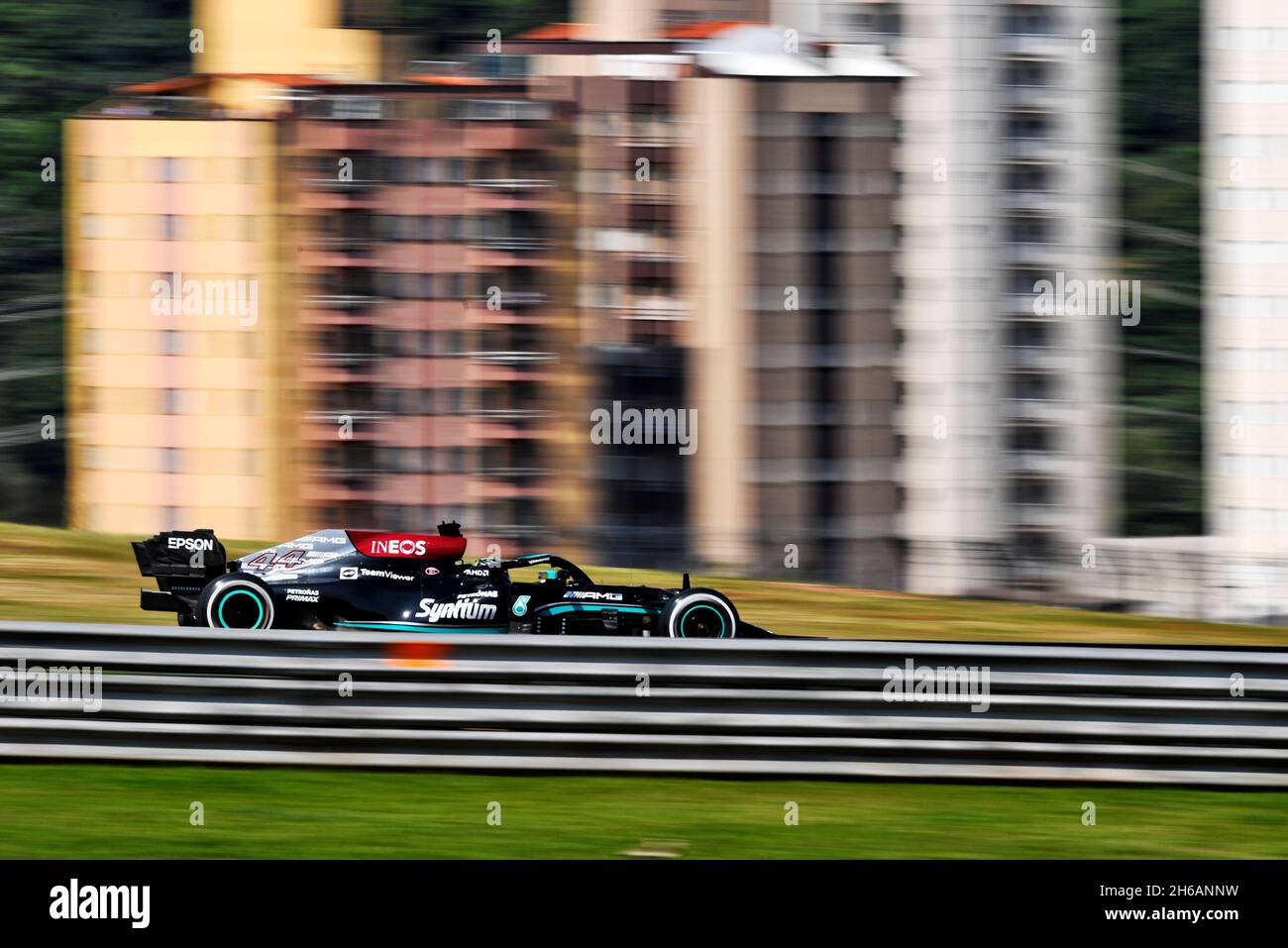 Lewis Hamilton (GBR) Mercedes AMG F1 W12. Brazilian Grand Prix, Sunday ...