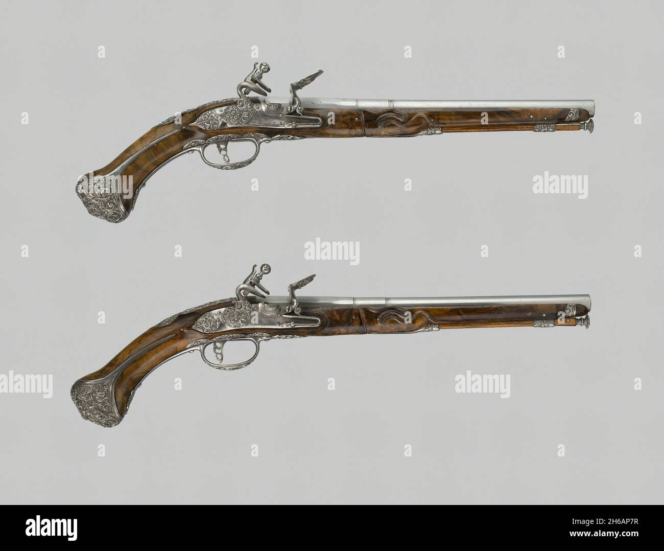 Antique flintlock mechanism hi-res stock photography and images - Alamy