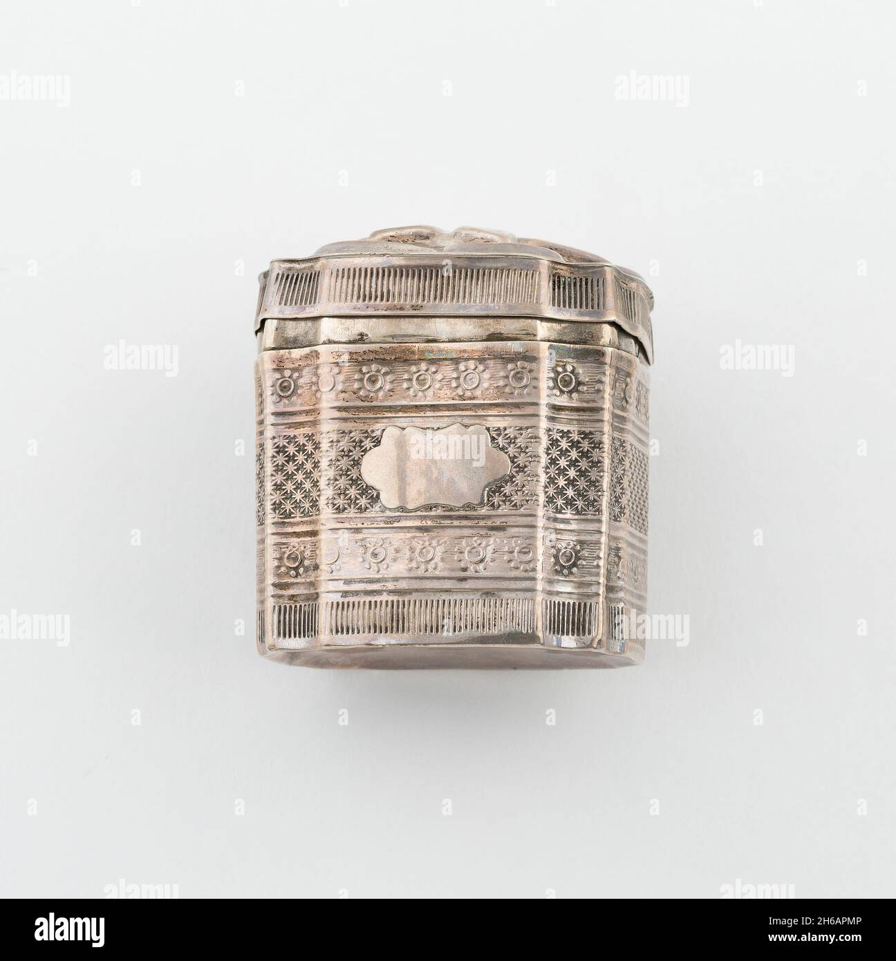 Sponge box hi-res stock photography and images - Alamy