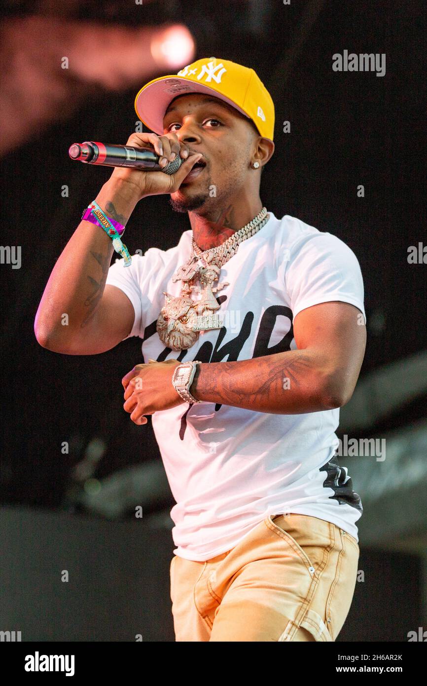 Rapper Toosii (Nau'Jour Lazier Grainger) during the Day N Vegas Music ...