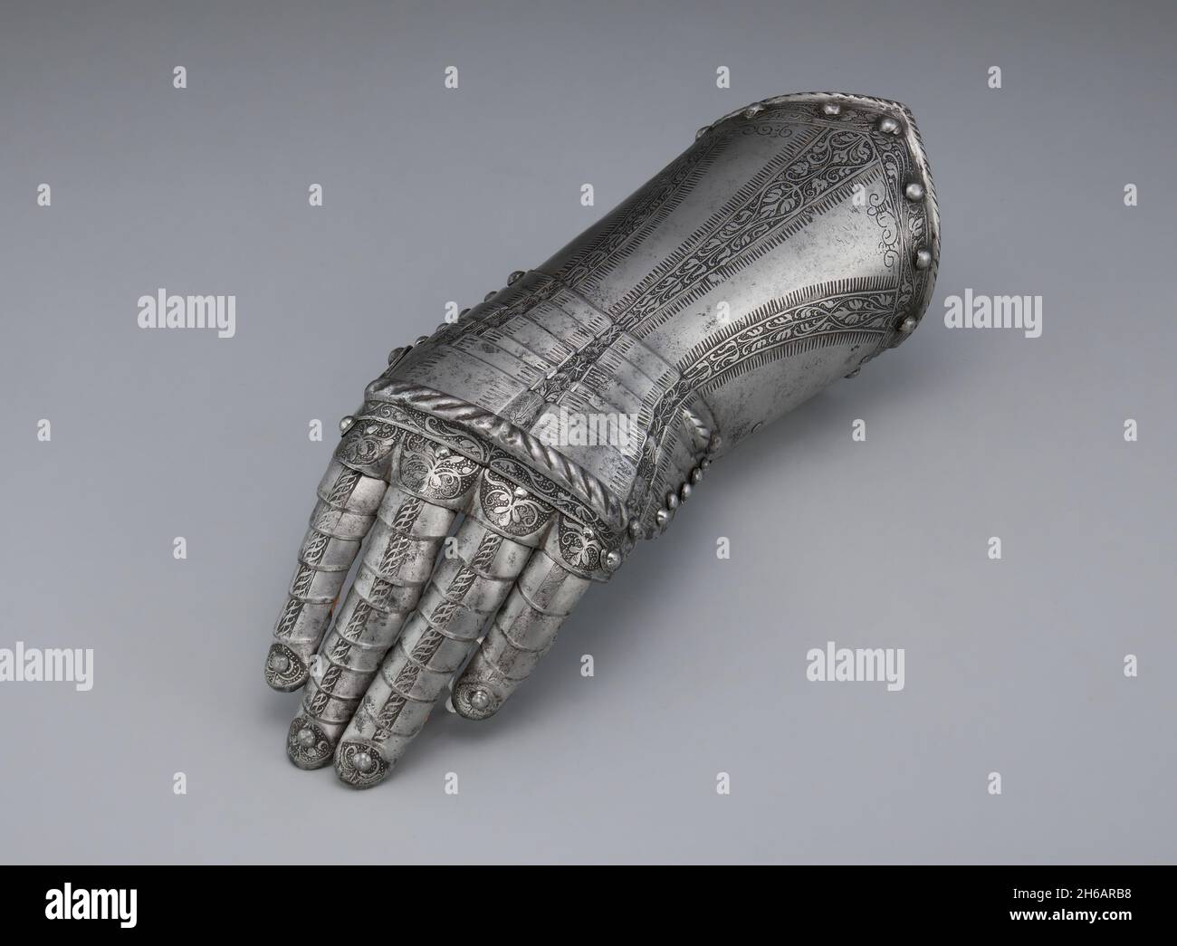 Fingered gauntlet hi-res stock photography and images - Alamy